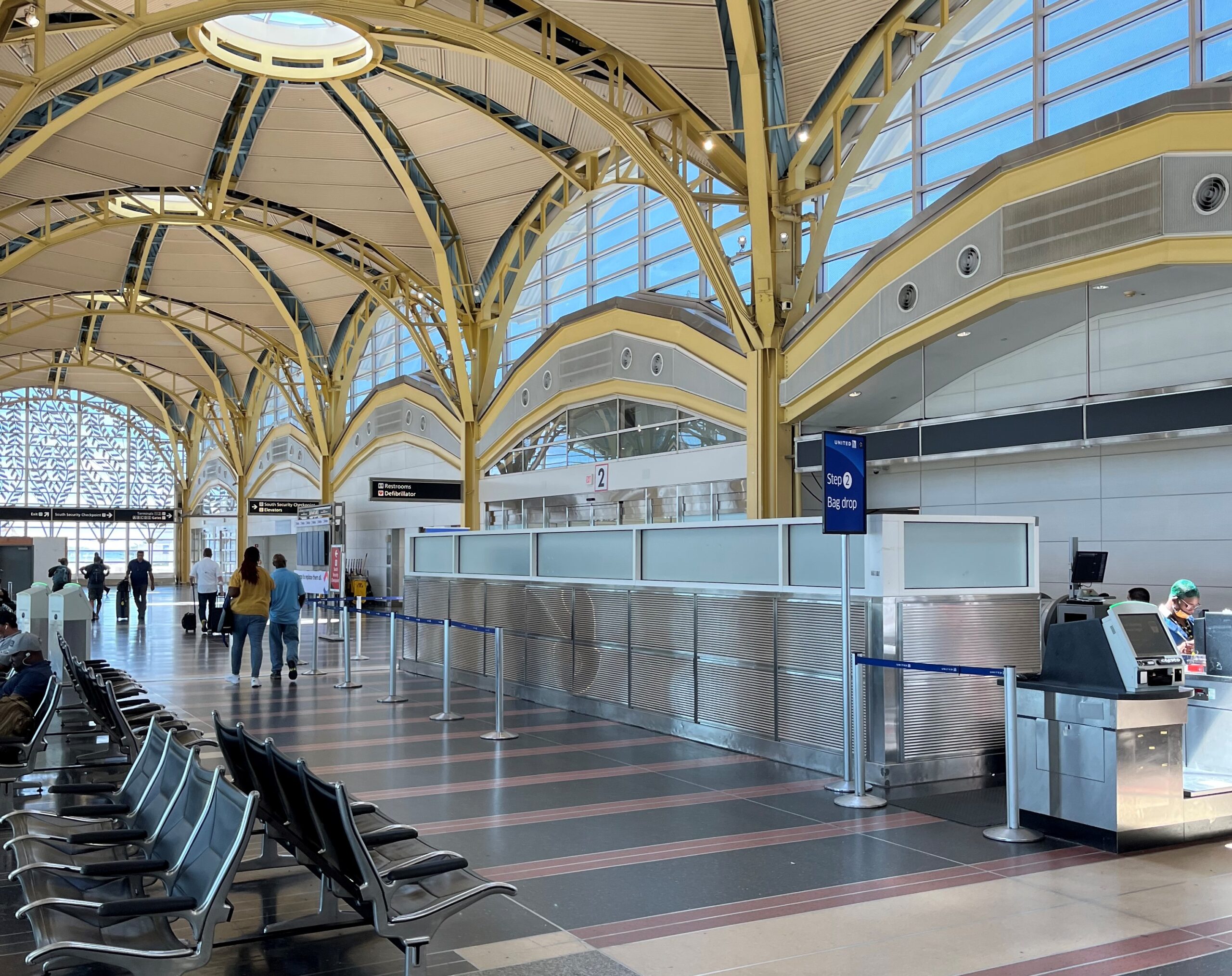 Check-In & Baggage Screening Renovation - SCB - SCB